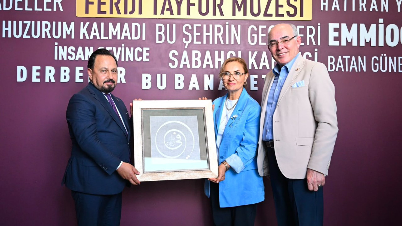 MHP’li Mevlüt Karakaya’dan Sarıçam’daki Ferdi Tayfur Müzesi’ne övgü ...