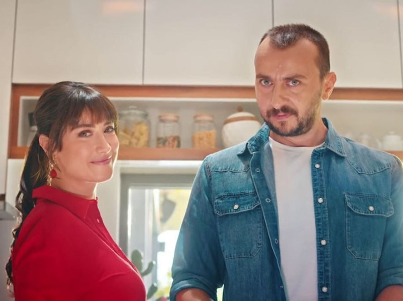 Hazal Kaya ile Ali Atay Türkiye'yi terk ediyor: Bakın rotayı nereye ...