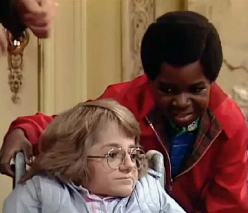 Cam kemik hastalığıyla mücadele ediyordu! Ünlü oyuncu 57 yaşında ...