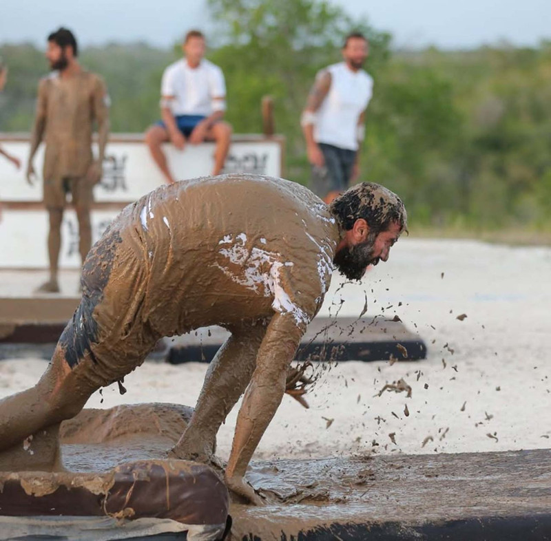 Survivor Hikmet Tuğsuz sonunda sessizliğini bozdu! O isme sitem etti: “Her yerden engelledim ...